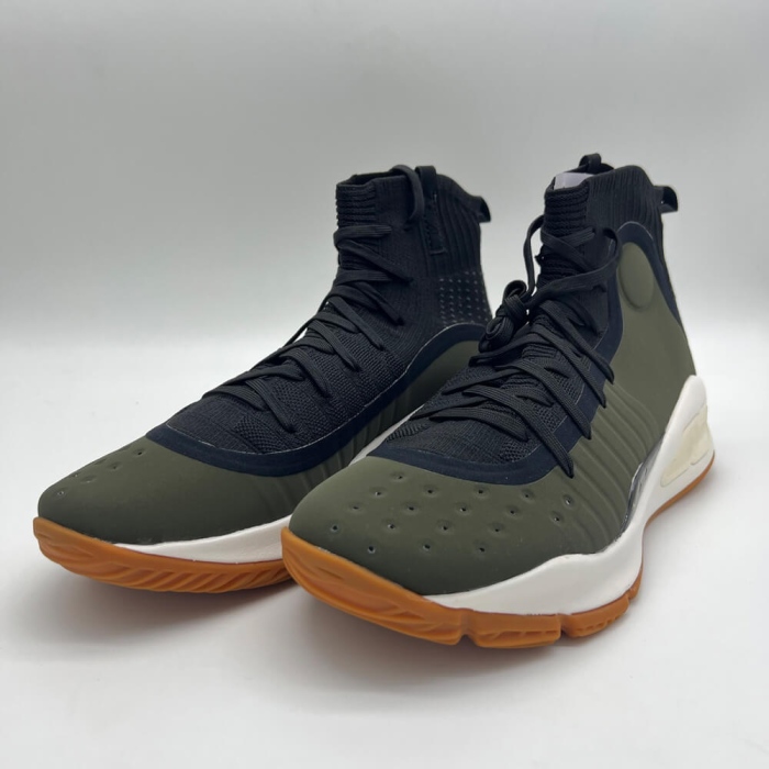 CURRY 4 RETRO | Hoops Station