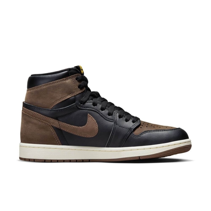 AIR JORDAN 1 RETRO HIGH OG | Hoops Station
